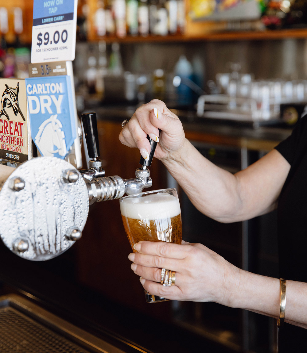 Metung Hotel – Waterfront Pub and Bistro in Metung